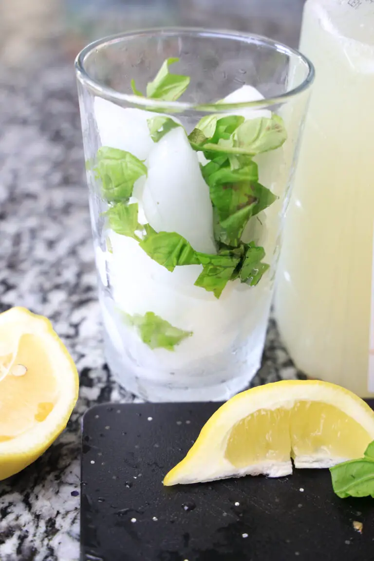Basil Vodka Lemonade - An Easy Summer Cocktail